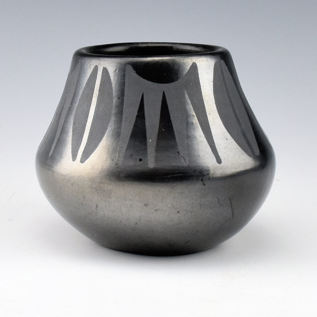 Tafoya, Donicia (1912-1979) Archives - King Galleries of Scottsdale ...