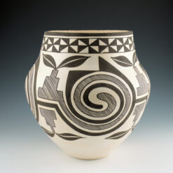 Native American Pottery - New - King Galleries - Scottsdale & Santa Fe