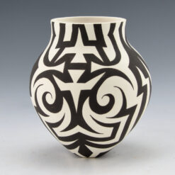 Native American Pottery - New - King Galleries - Scottsdale & Santa Fe