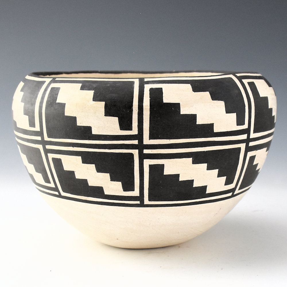Acoma Pottery - King Galleries - Scottsdale and Santa Fe
