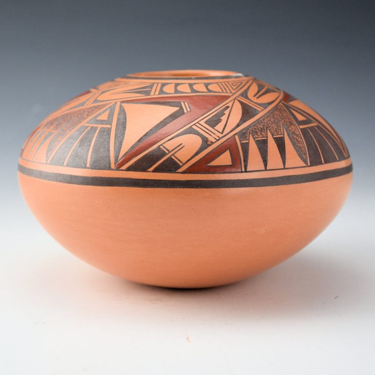Hopi Pottery - Tewa Group - King Galleries - Scottsdale & Santa Fe