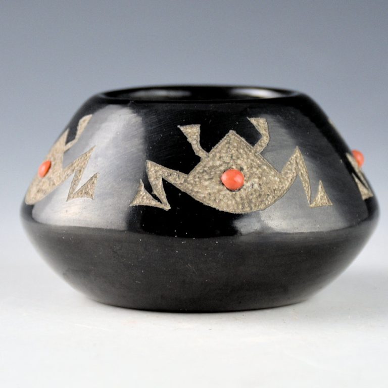 Native American Pottery - King Galleries - Scottsdale & Santa Fe